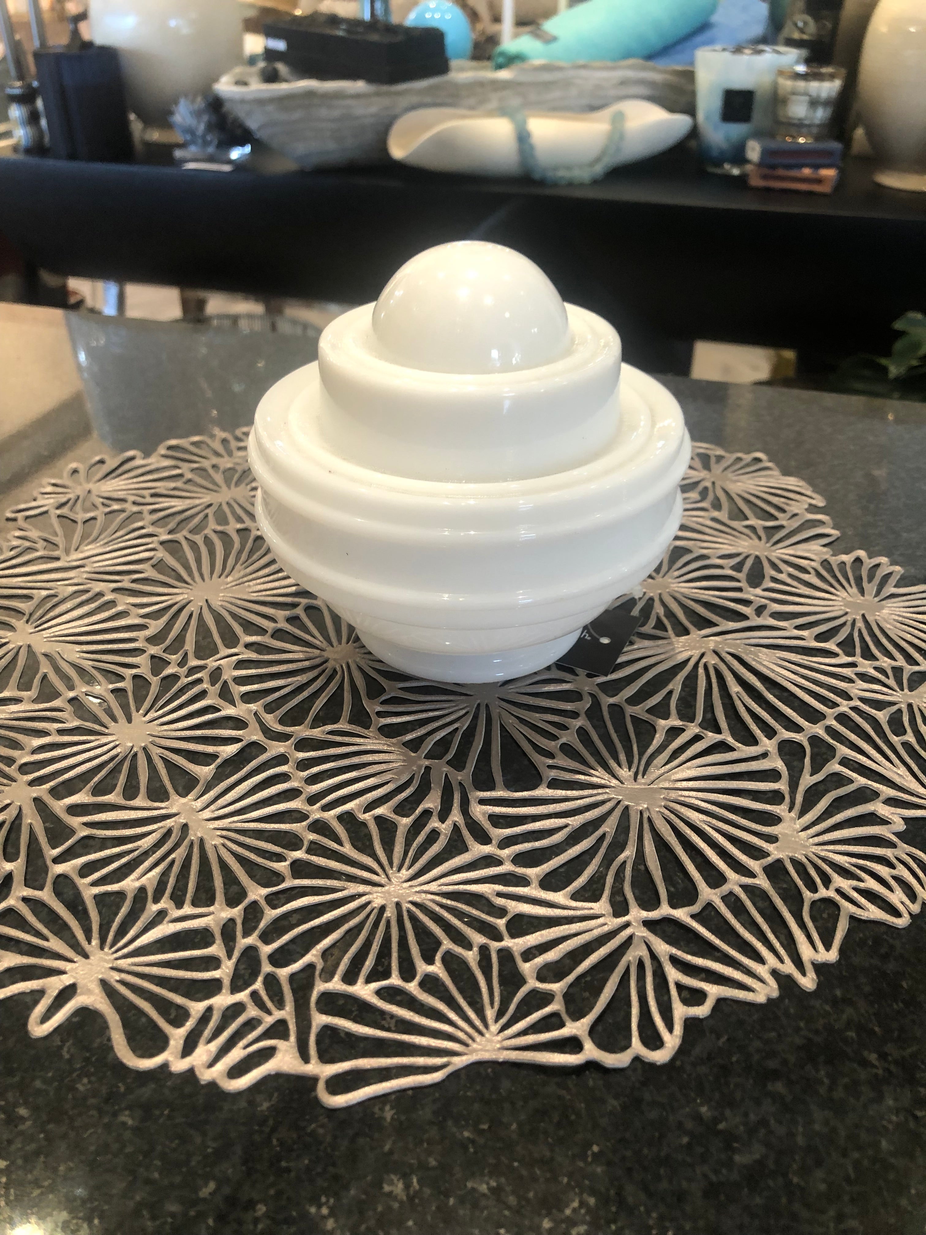 ONE White Dome Object – Layers By FDG